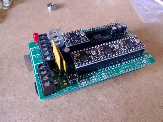 RepRap Mendel – Part 1: Es gibt noch Hoffnung / There is still hope ...